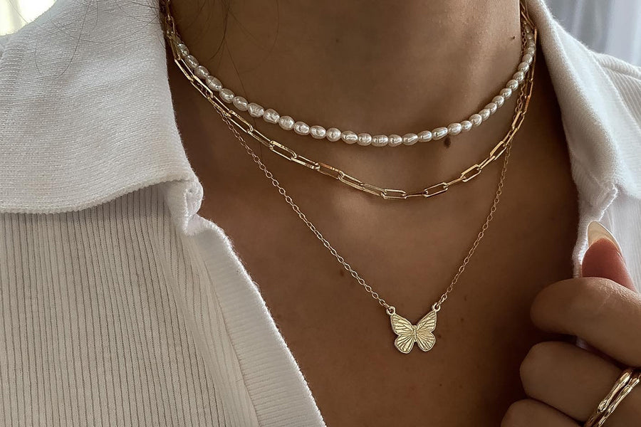 How to Style Jewelry: 15 Expert Tips for a Chic Look